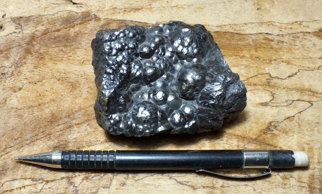 hematite - botryoidal hematite from Morocco - teaching hand specimen ...