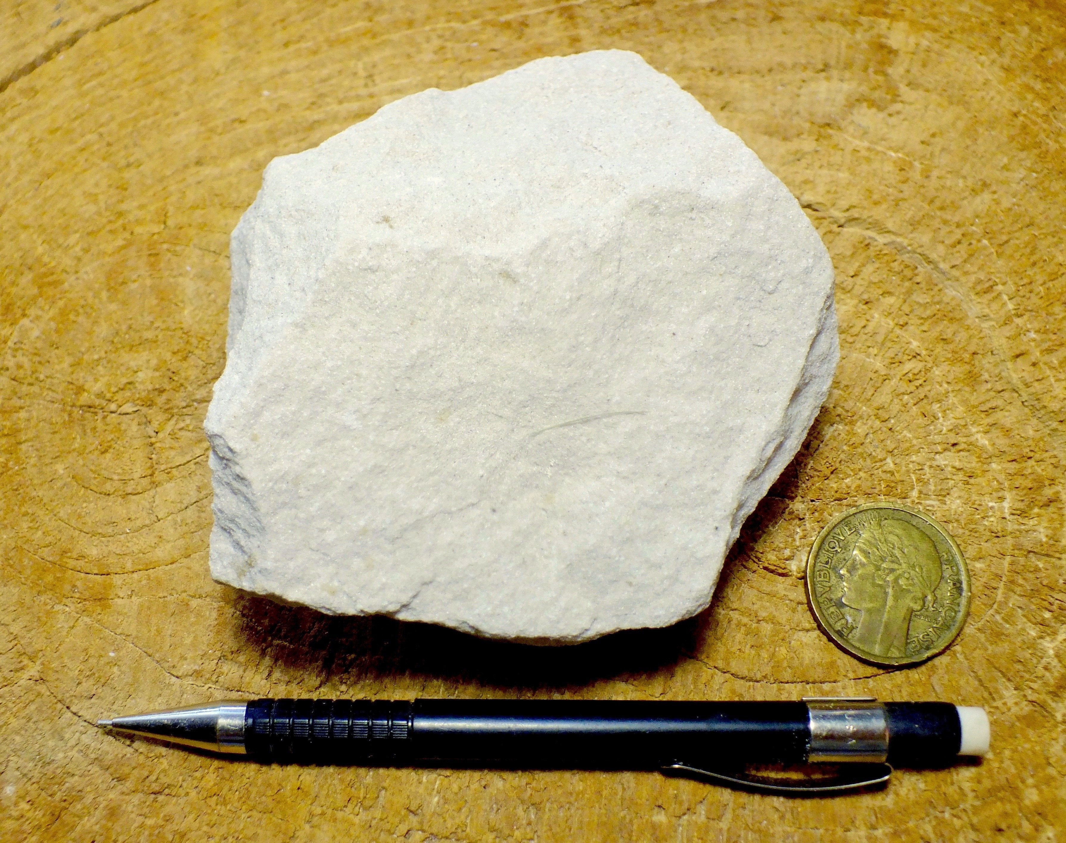 sandstone - Jurassic fine-grained white Navajo Sandstone, naturally bl ...